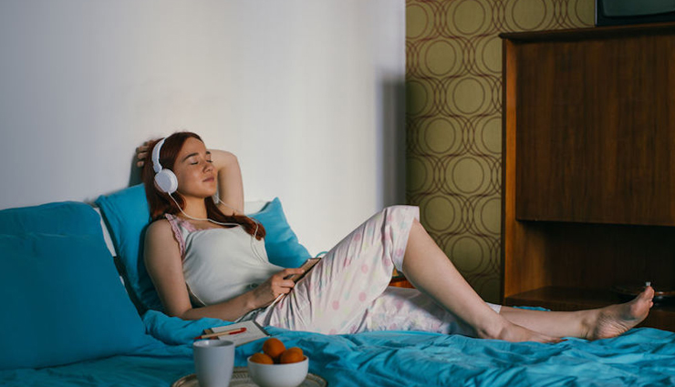 8 Ways To Survive Living Alone for The First Time - lifeberrys.com