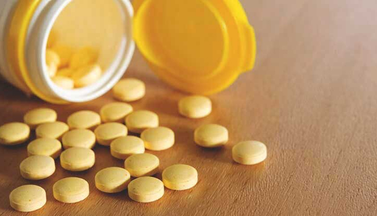 World Thyroid Day- 9 Natural Alternatives To Try for Hypothyroidism ...