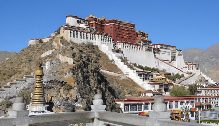 8 Most Amazing Buildings in Asia - lifeberrys.com