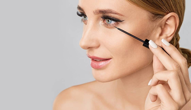 Tips and Tricks To Apply Eyeliner Like a Pro - lifeberrys.com