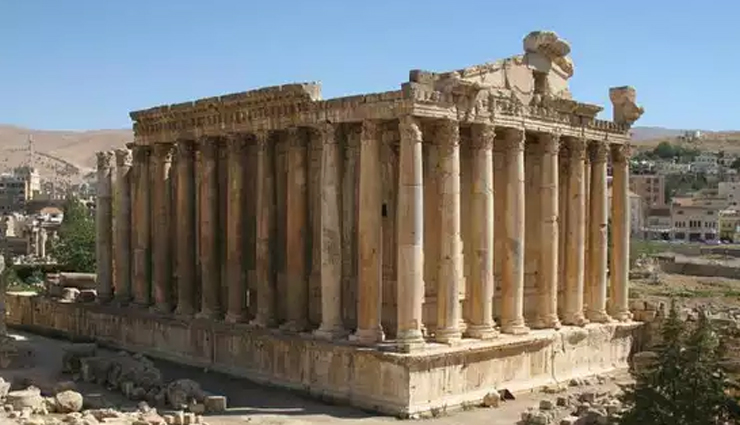 6 Most Famous Archaeological Sites To Explore in The World - lifeberrys.com