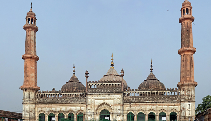 8 Major Sightseeing Places in Lucknow - lifeberrys.com