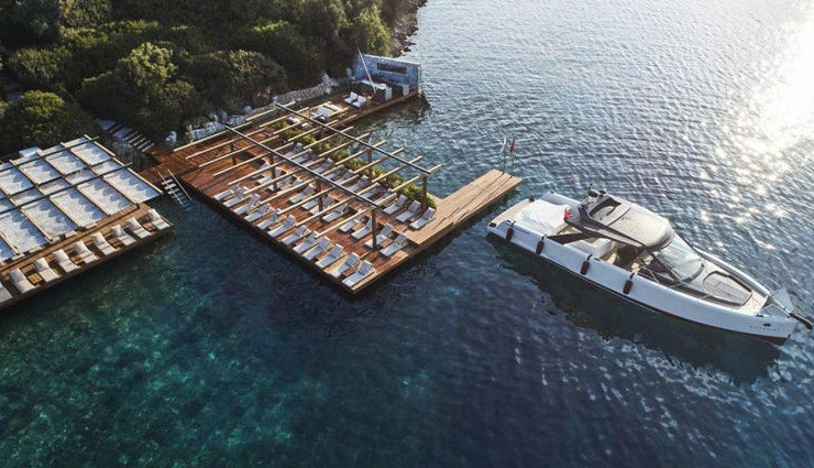 5 Restaurants To Visit Near By Beach in Bodrum - lifeberrys.com