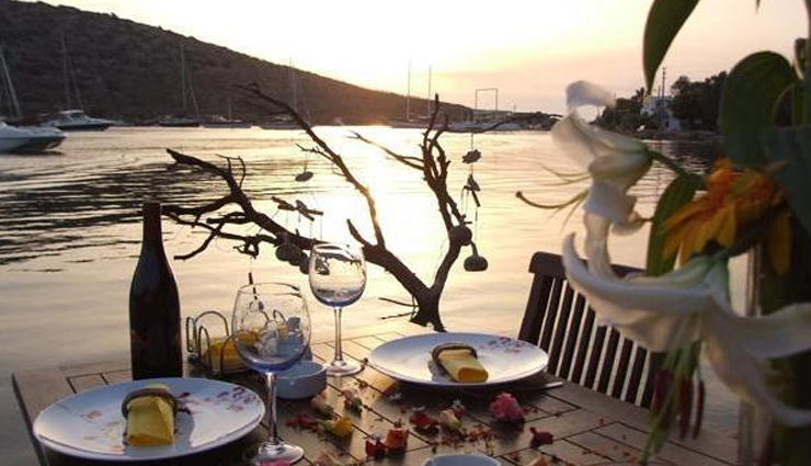 5 Restaurants To Visit Near By Beach in Bodrum - lifeberrys.com