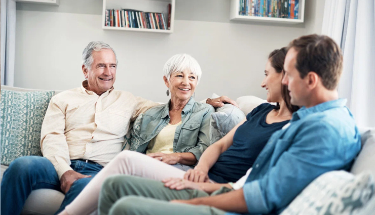 12 Do's and Donts While Meeting Your Girlfriend's Parents - lifeberrys.com