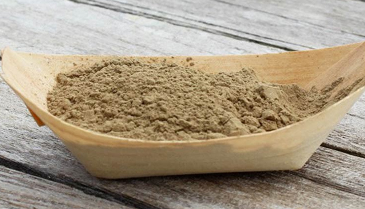 4 Benefits of Brahmi Powder for Hair you Must Know - lifeberrys.com