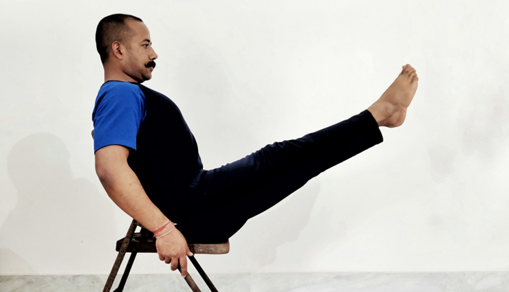 5 Chair Yoga Asanas To Try For People With Desk Work - lifeberrys.com