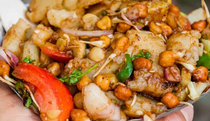 Recipe- 2 Delicious Chaats To Beat Your Mid Week Blues - lifeberrys.com