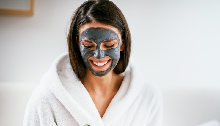 Homemade Charcoal Face Mask for Acne - lifeberrys.com