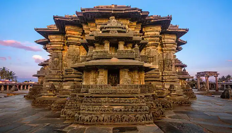 8 Temples in India That are Famous for Unique Architecture - lifeberrys.com