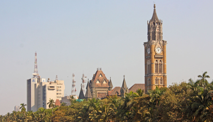 6 Most Famous Clock Towers Around The World - lifeberrys.com