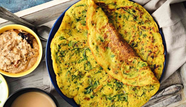 Recipe- Healthy To Eat Dalia Cheela With Dal - lifeberrys.com