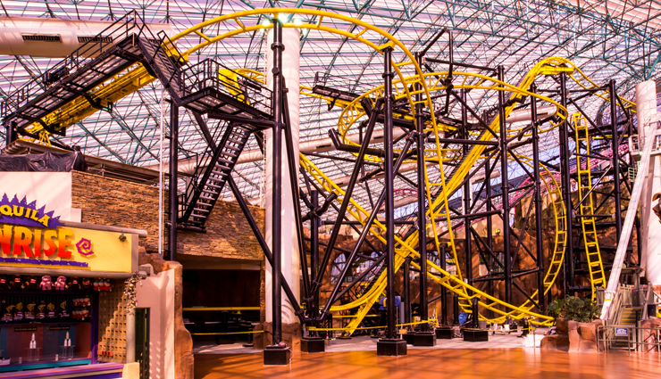 10 Affordable Amusement Parks To Visit Around The World - lifeberrys.com