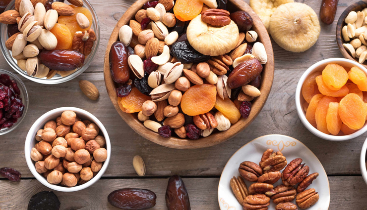 5 Health Benefits of Protein Rich Dried Fruits - lifeberrys.com