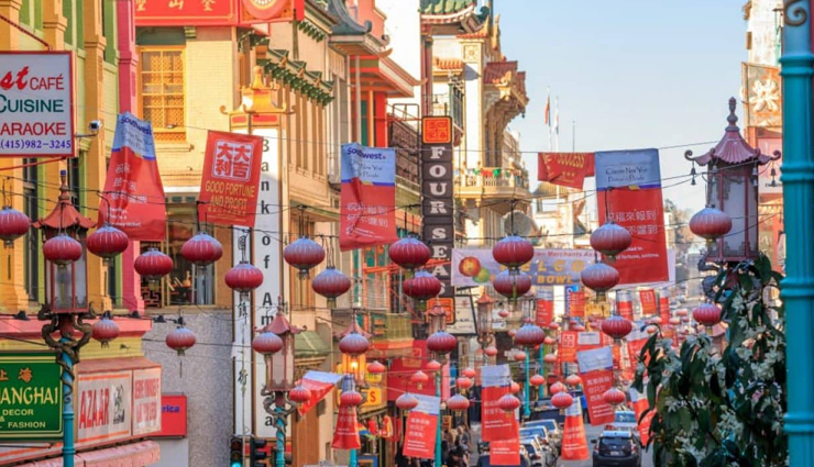 5 Ethnic Enclaves To Visit Around The World - lifeberrys.com