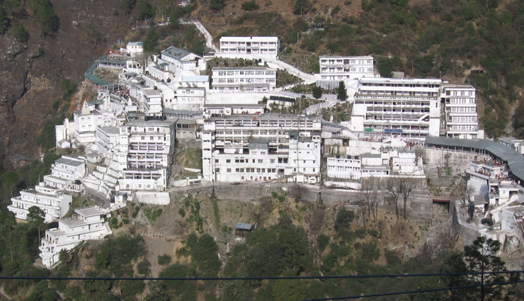 5 Most Famous Pilgrimage To Visit Around The World - lifeberrys.com