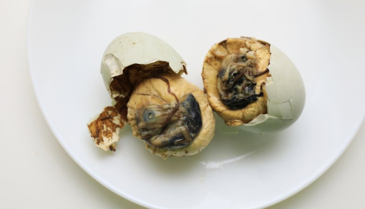 7 Most Exotic Food To Taste From Around The World - lifeberrys.com