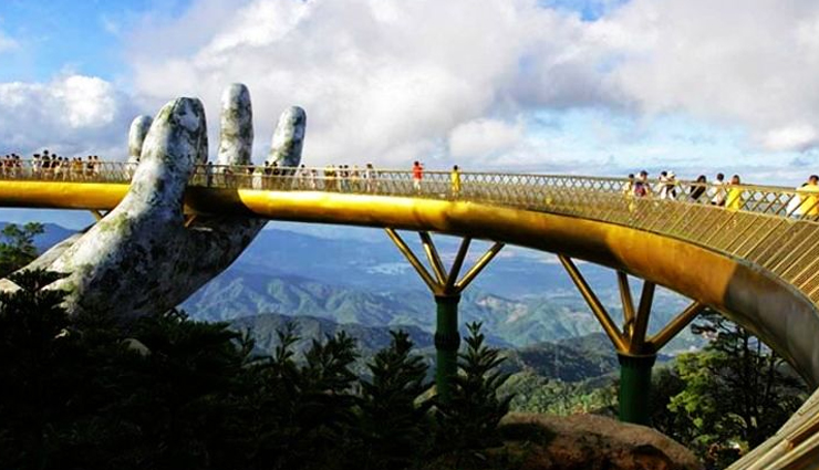 6 Amazing Footbridges To Visit Around The World - lifeberrys.com