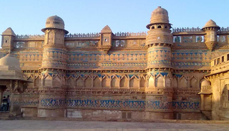 6 Incredible Forts You Cannot Miss in India - lifeberrys.com