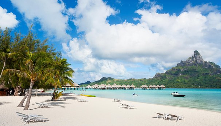 6 Breathtaking Beautiful Beaches To Visit in French Polynesia ...