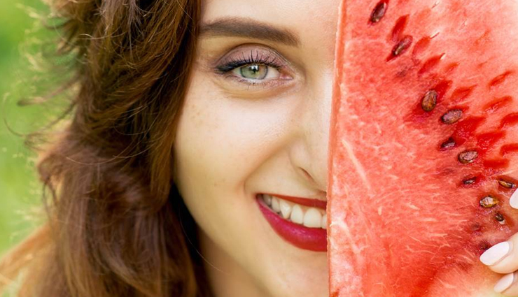 5 Steps To Do Fruit Facial At Home Using Watermelon - lifeberrys.com