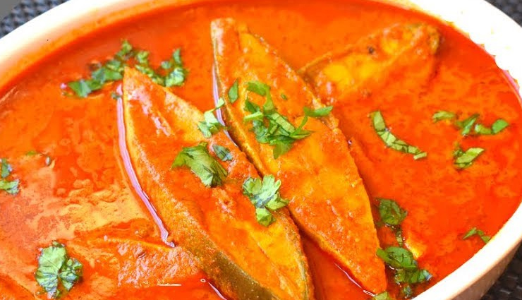 Recipe- Easy To Make Goan Fish Curry - lifeberrys.com