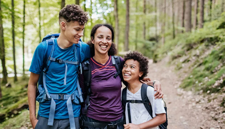 10 Benefits of Walking You can Do for Good Health - lifeberrys.com