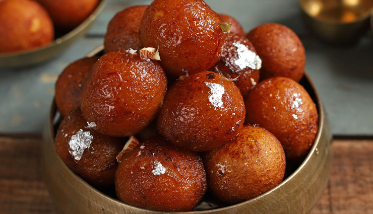 Recipe- Easy To Make Milk Powder Gulab Jamun - lifeberrys.com