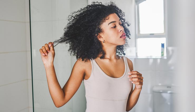 5 Must Try Remedies To Control Hair Breakage - lifeberrys.com