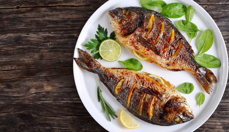 5 Foods You Should Eat To Get Healthy Hair Naturally - lifeberrys.com