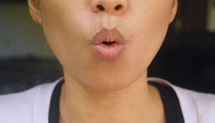 6 Effective Face Exercises To Get High Cheekbones - lifeberrys.com