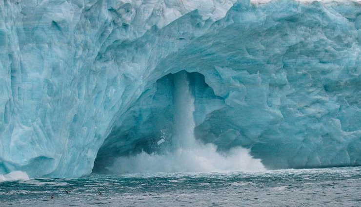 5 Must Visit Wonders of The Ice World - lifeberrys.com