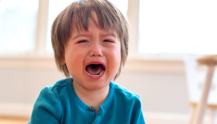 7 Effective Remedies To Treat Irritability in Children - lifeberrys.com