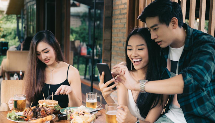 9 Tips for Making Relationship Work While Dating a Jealous Type ...