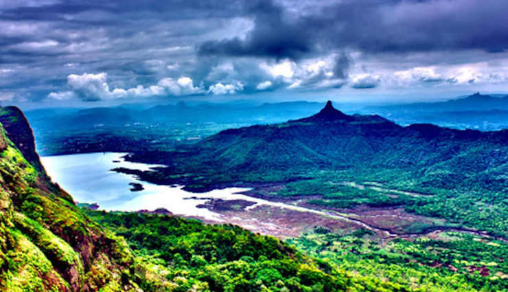 7 Beautiful Places To Explore in Karjat - lifeberrys.com