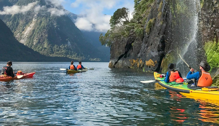 9 Adventure Activities You Must Try in New Zealand - lifeberrys.com