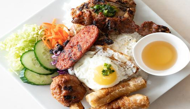 7 Delicious Cuisines To Try in Cambodia - lifeberrys.com