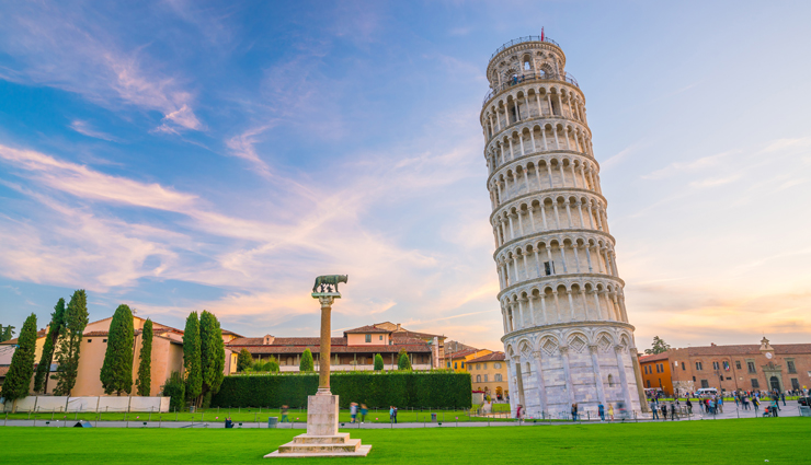 6 Must Visit Leaning Towers Around The World - lifeberrys.com