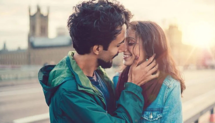 5 Types of Girls That Exist in a Relationship - lifeberrys.com