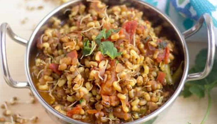 Recipe- Maharahtrian Style Vegan Matki Usal - lifeberrys.com