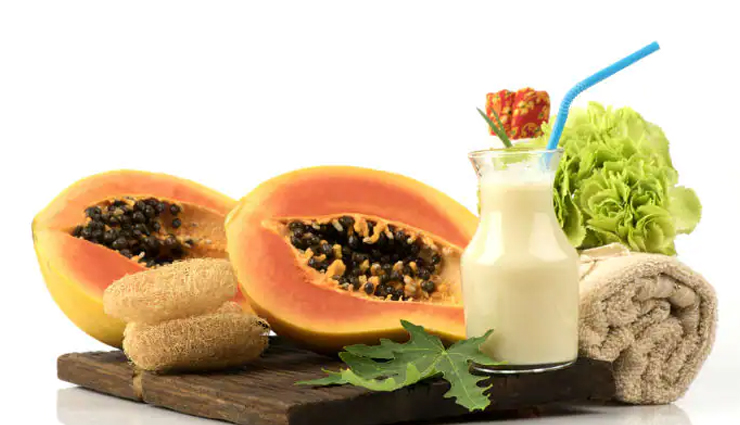 3 DIY Milk Face Pack for Skin Whitening - lifeberrys.com