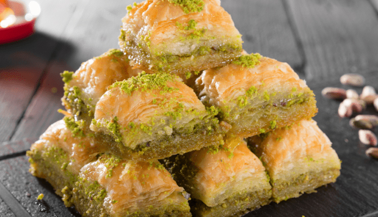 6 Most Delicious Moroccan Desserts You Cannot Miss To Try - lifeberrys.com