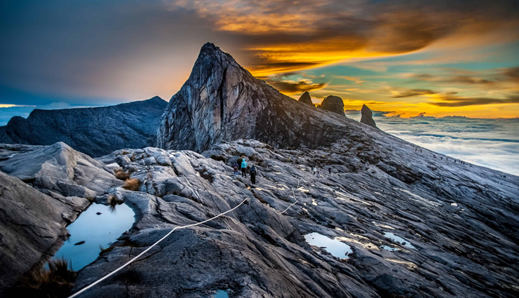 10 Reasons Why You Must Visit Borneo - lifeberrys.com