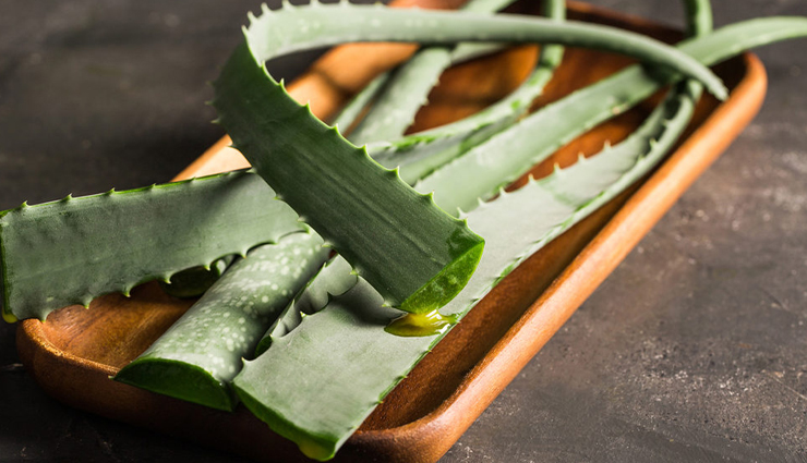 5 Natural Things You Can Use Instead of Cosmetics - lifeberrys.com