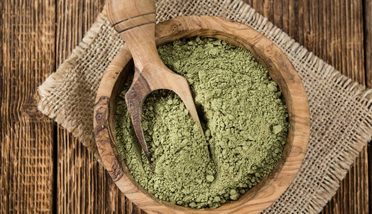 Top 7 Benefits of Neem Powder for skin - lifeberrys.com