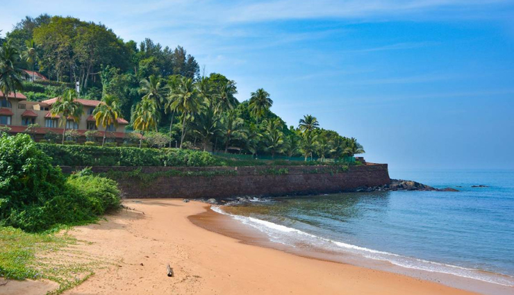 6 Most Popular Places To visit in North Goa - lifeberrys.com