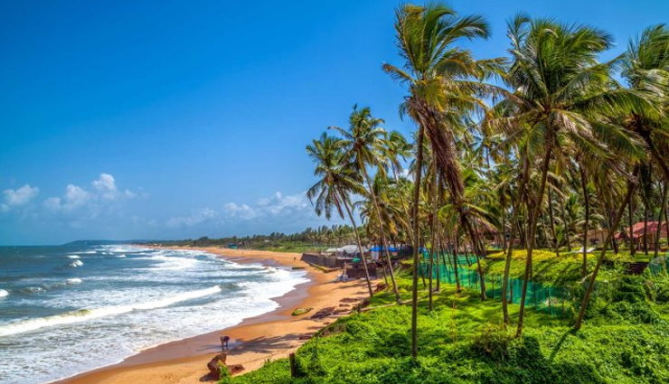 6 Must Visit Beaches in North Goa - lifeberrys.com