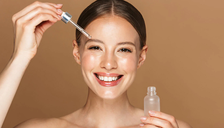 8 Cleansing Oils To Use For Face - lifeberrys.com