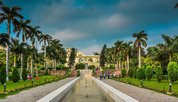 15 Must Visit Tourist Attractions in Chandigarh - lifeberrys.com