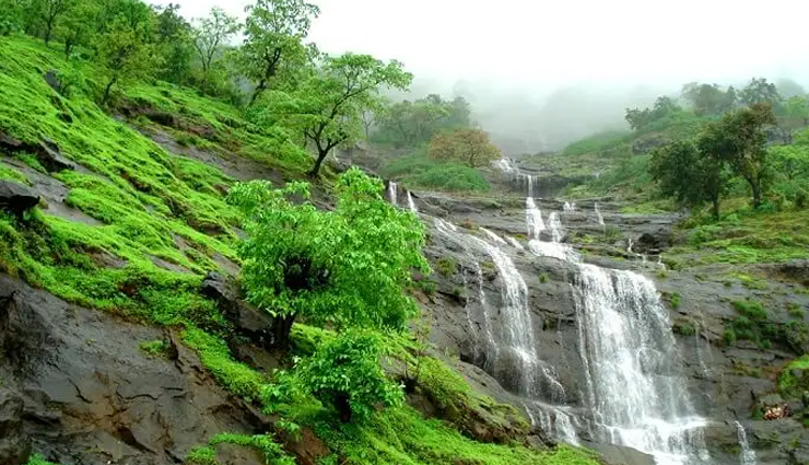 6 Beautiful Hill Stations To Visit Near Pune - lifeberrys.com